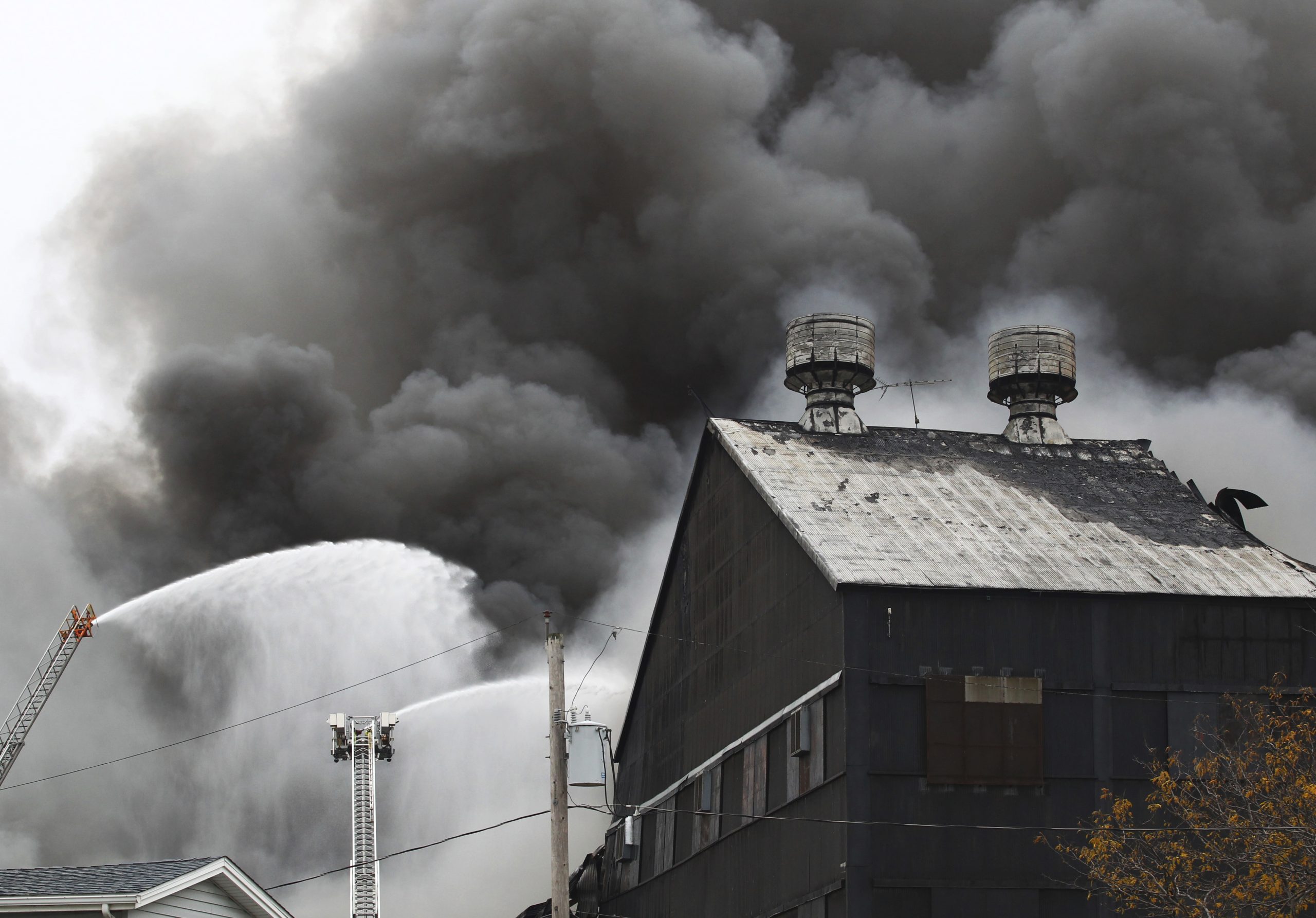 Hot Bulb Sparks Giant N.Y. Fire - The National Herald