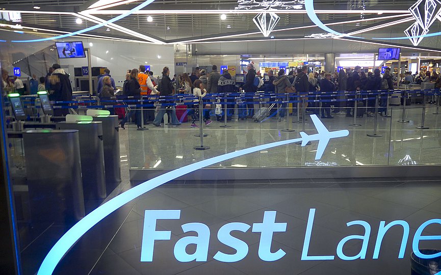 Greece Arrests 5,633 at Airports with Fake ID - The National Herald