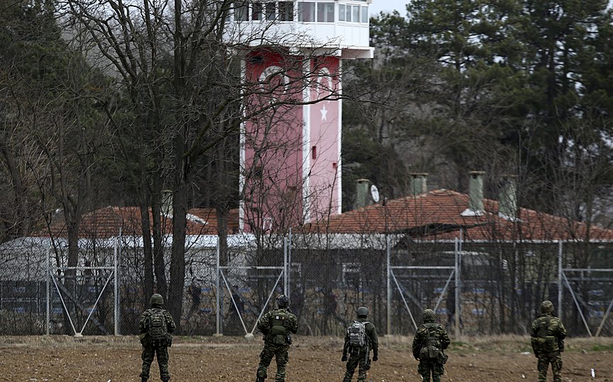 Greek Army, Riot Police Guard Borders, Keep Out Refugees, Migrants ...