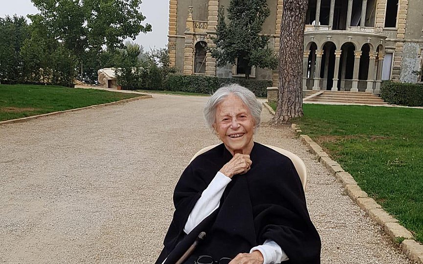 Famed Greek Orthodox Lebanese Philanthropist Lady Cochrane Dies of ...
